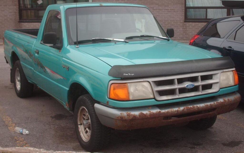 Ford Ranger Regular Cab: Price, Mileage, Features, Specs, Variants ...